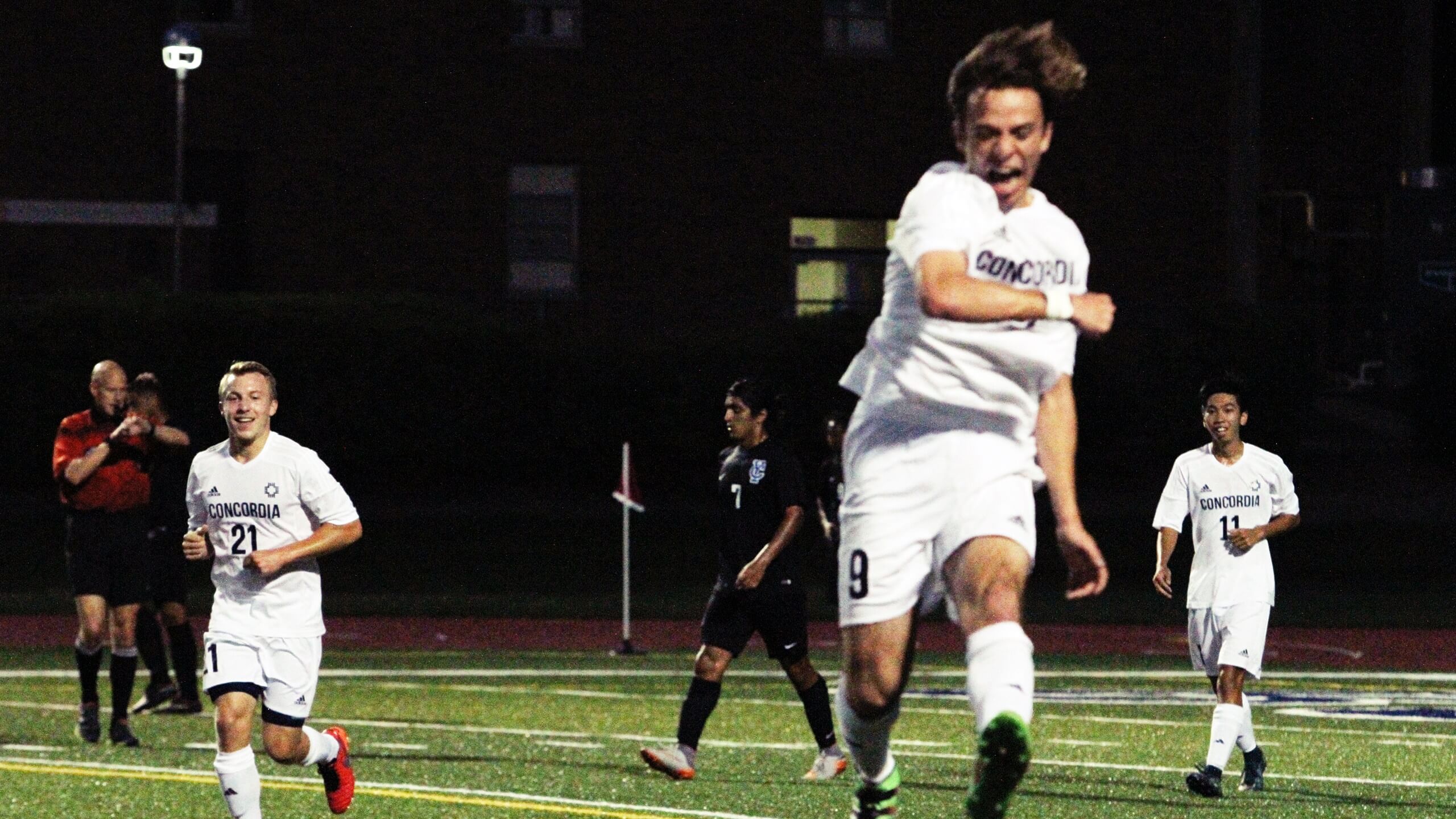 New weapons showcased in season-opening win :: Men's Soccer ...