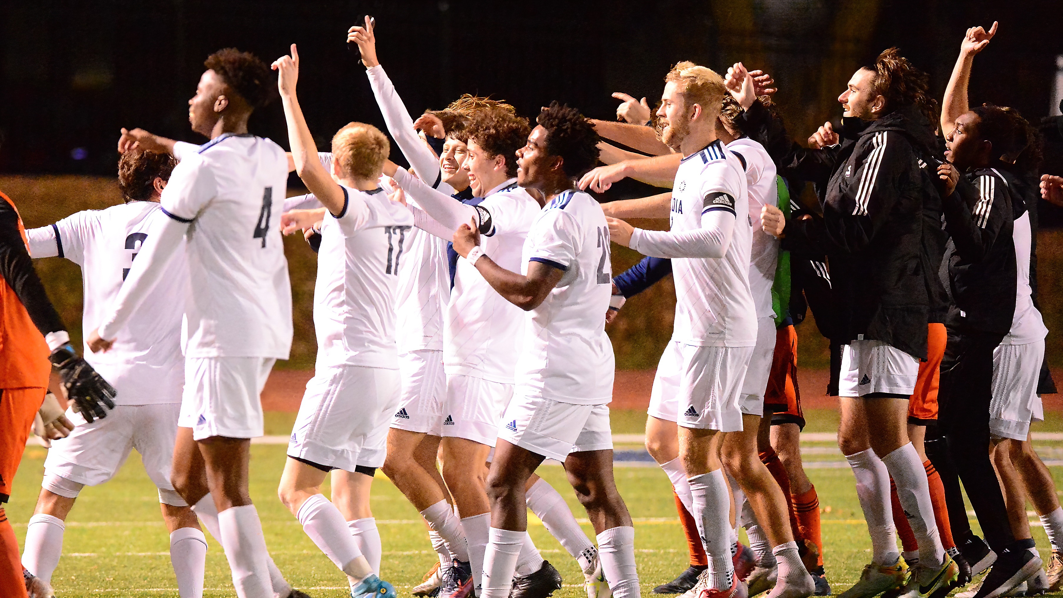 Bulldogs continue unbeaten run, reach GPAC final for first time since ...
