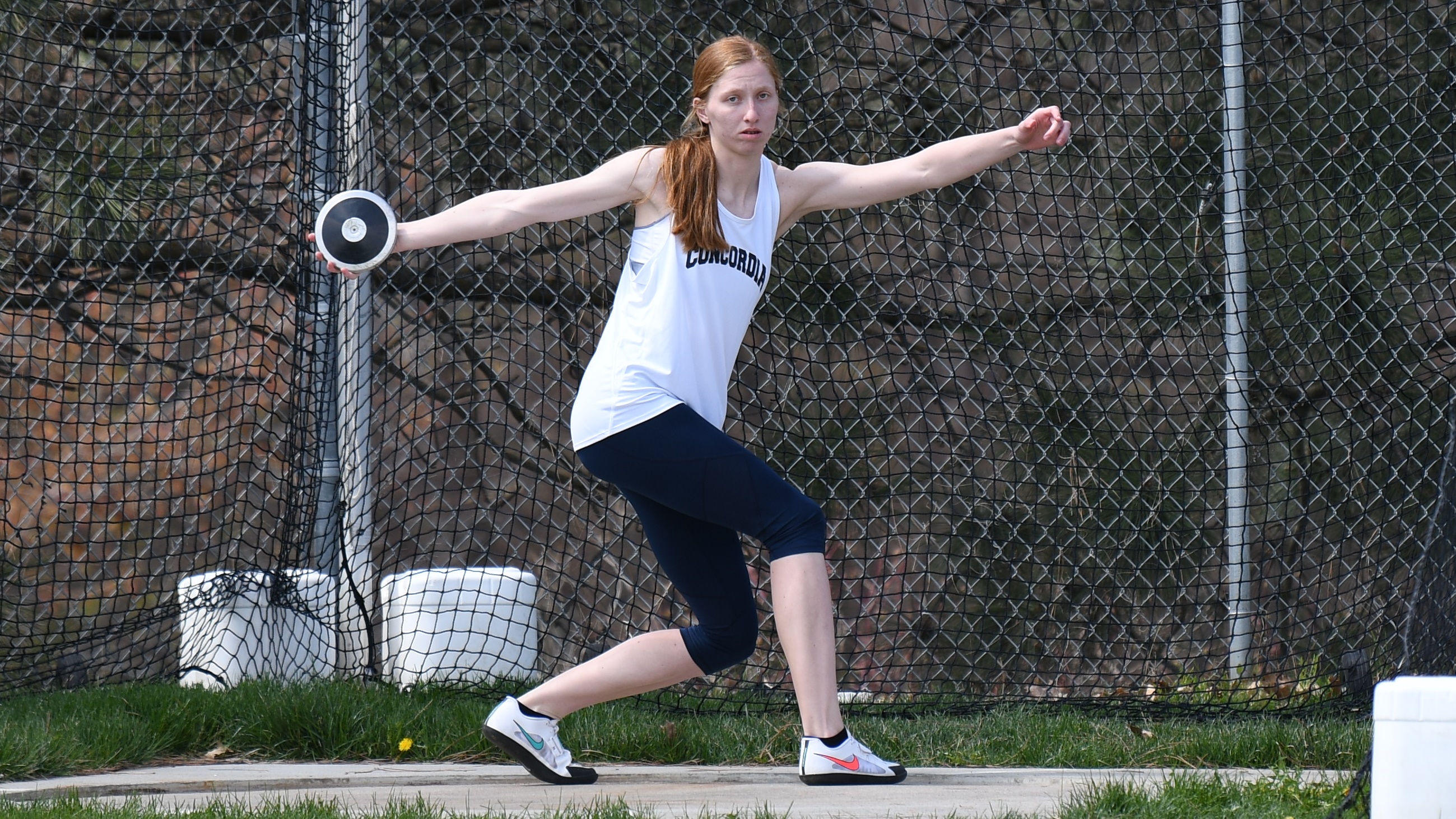Distance crew, throwers open outdoor season on chilly Saturday :: Track ...