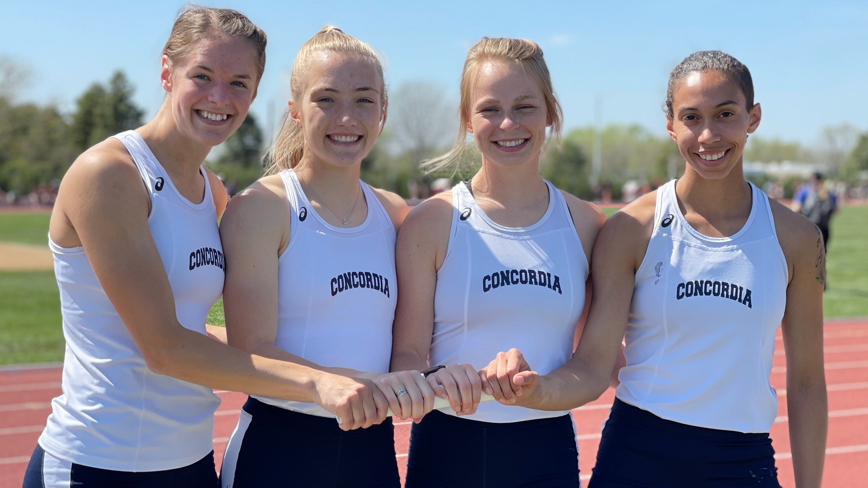 Women's 4x1 breaks school record; Bulldogs compete at two separate ...