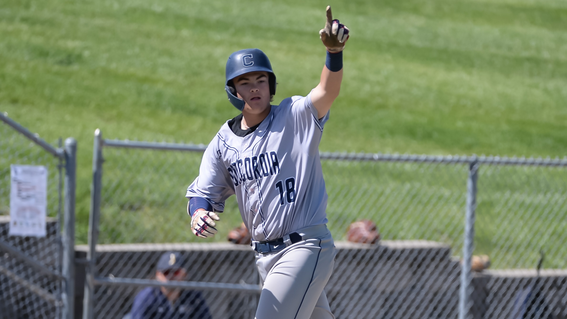 Gutierrez deals, Quinn mashes as Bulldogs advance to bracket finals ...