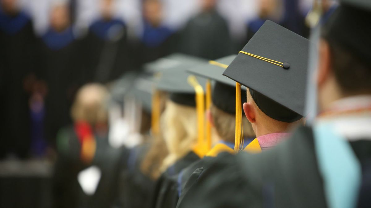 Concordia graduates 133 students :: Concordia University, Nebraska