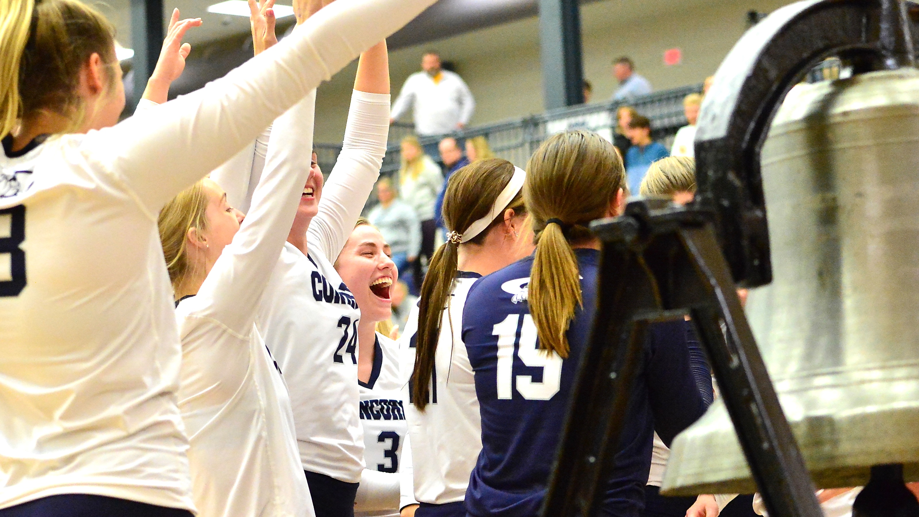 Dawgs move to GPAC semifinals with sweep of No. 12 CSM :: Volleyball ...