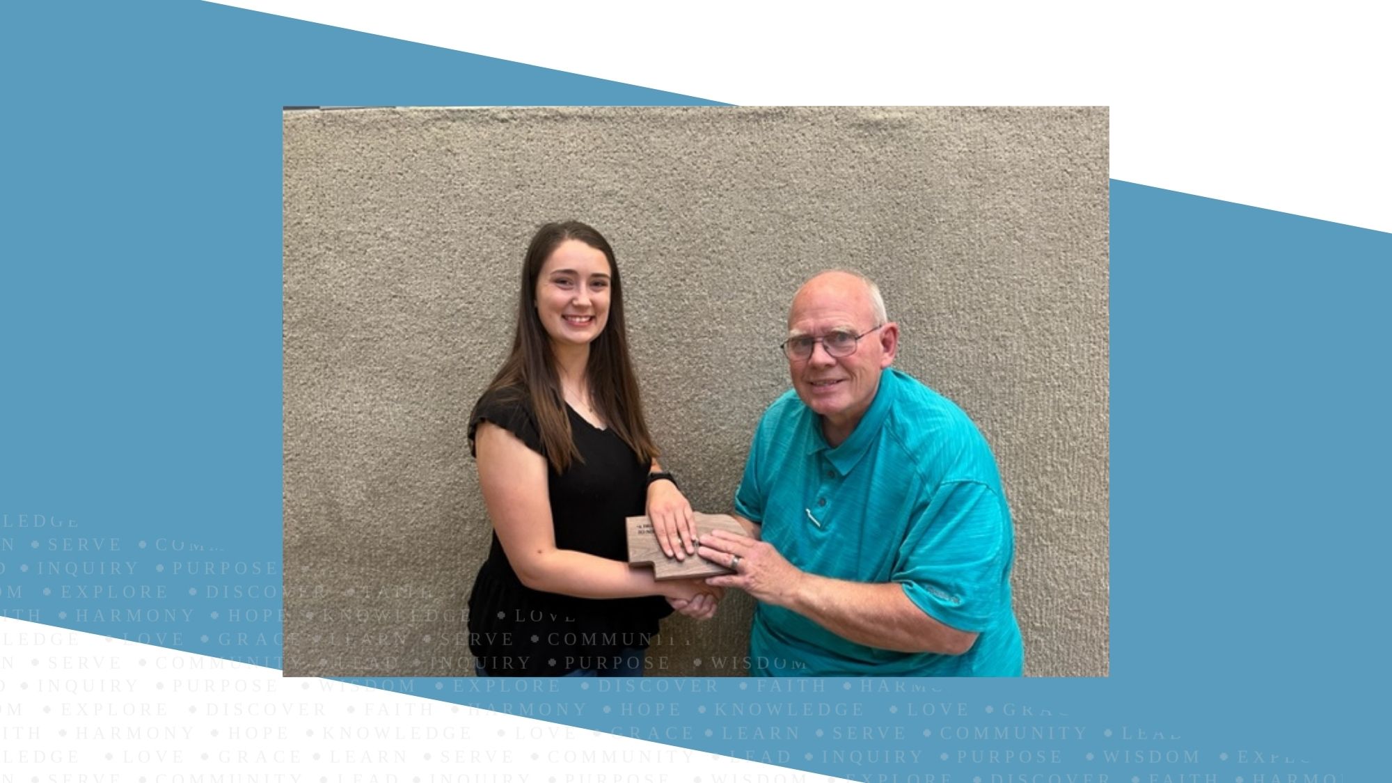 Hannah Mundt ‘23 Named NELAC Student Teacher of the Year :: Concordia ...