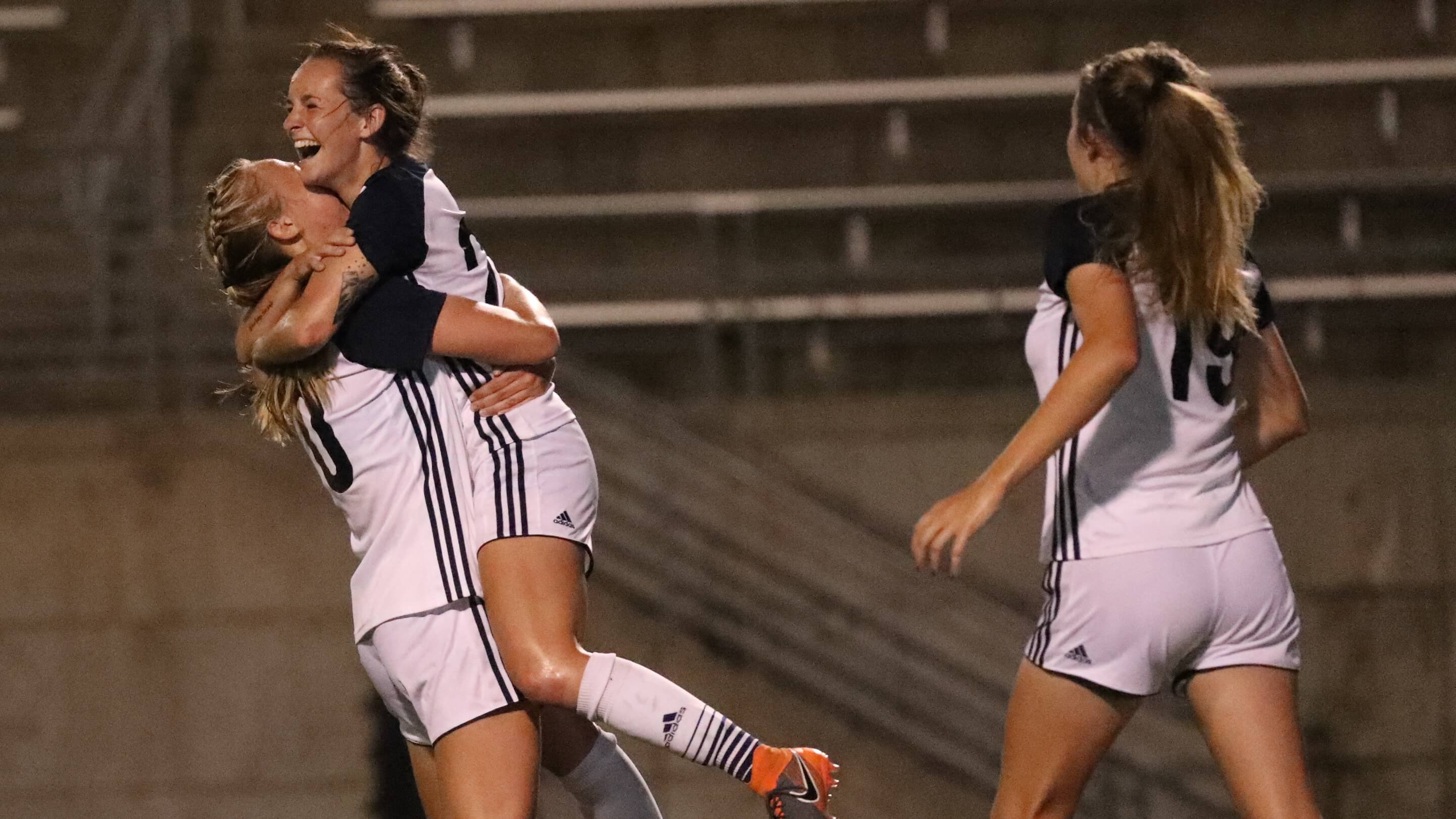 Suddeth pulls a hat trick in GPAC opening win :: Women's Soccer ...