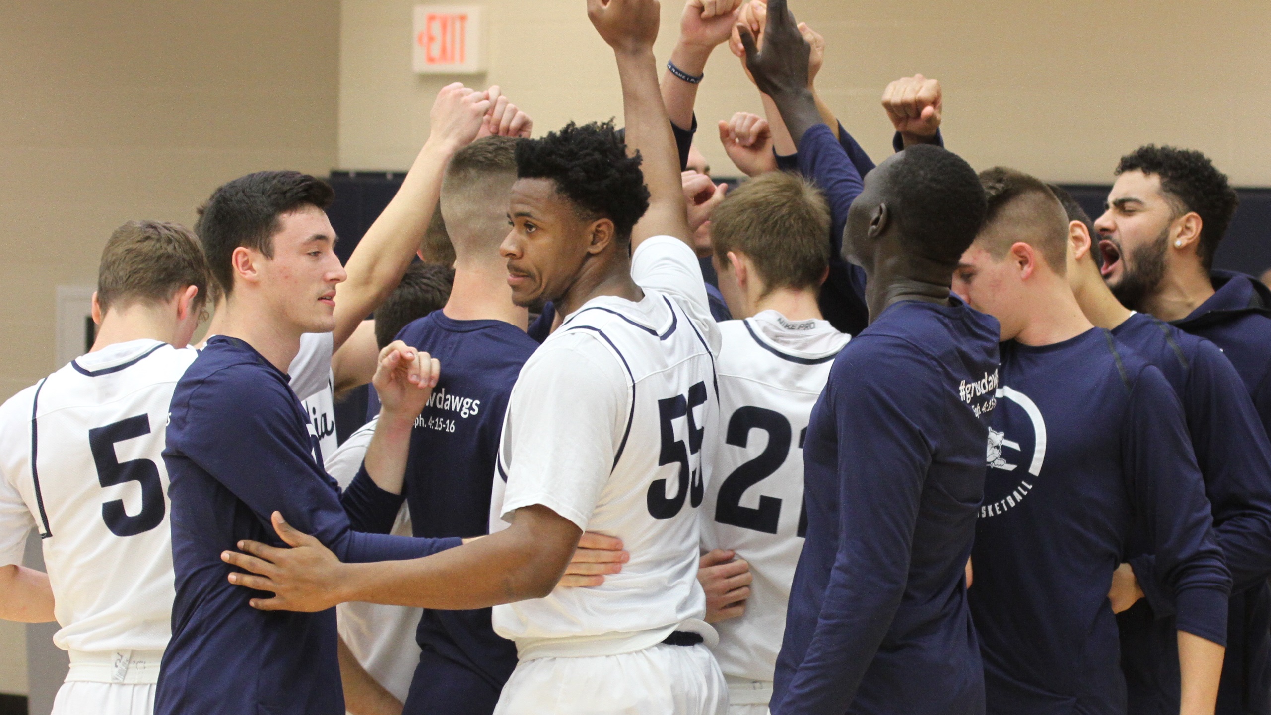 First half surge carries Northwestern inside Walz :: Men's Basketball ...