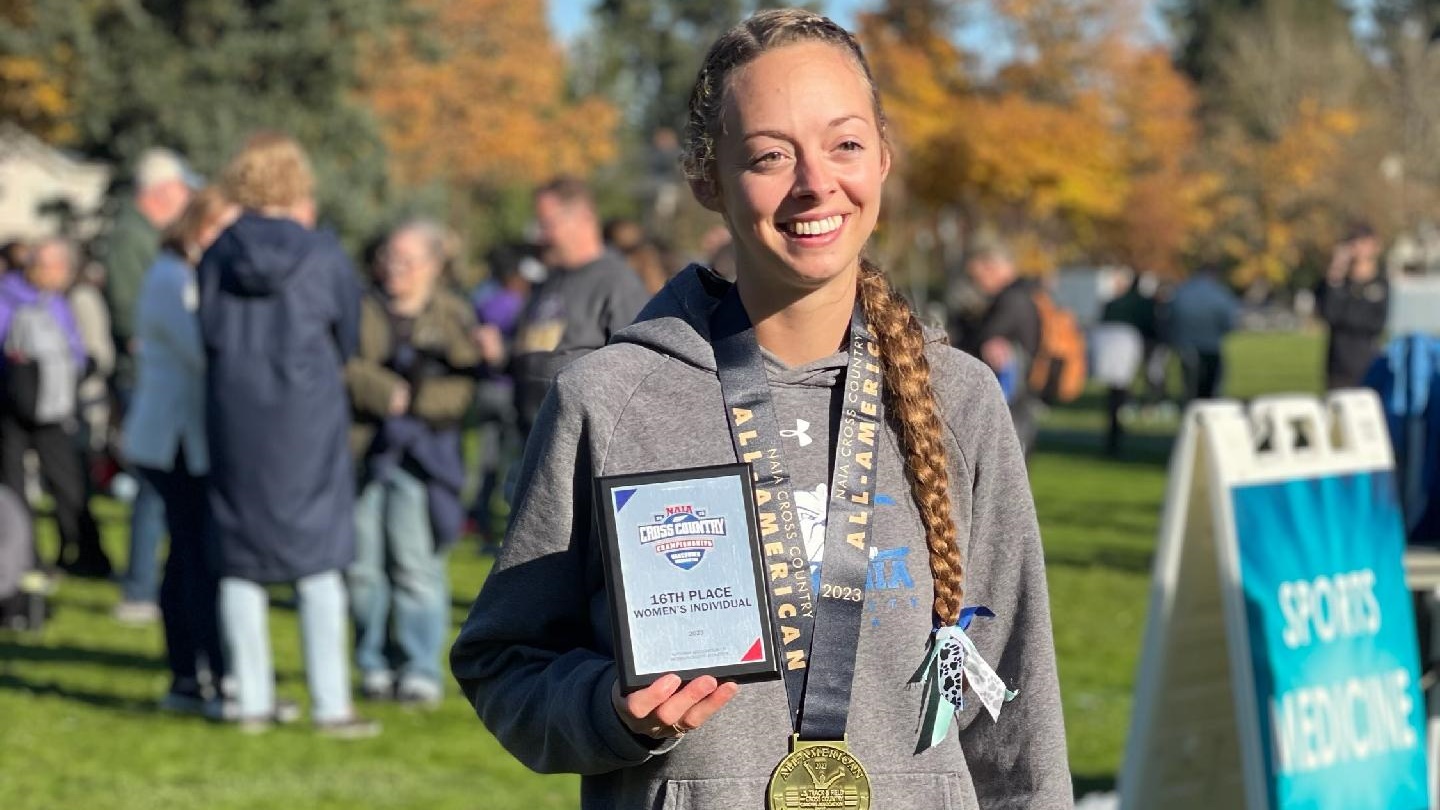 Freiberg's All-America performance leads Bulldogs to 18th-place ...