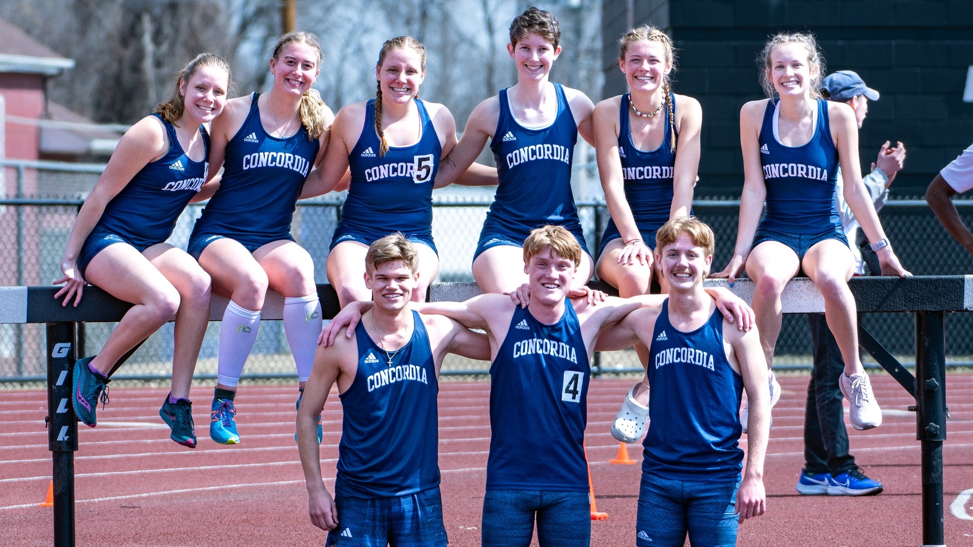 Bulldogs crack top 15 of NAIA ratings, prep for Central Invite :: Track ...