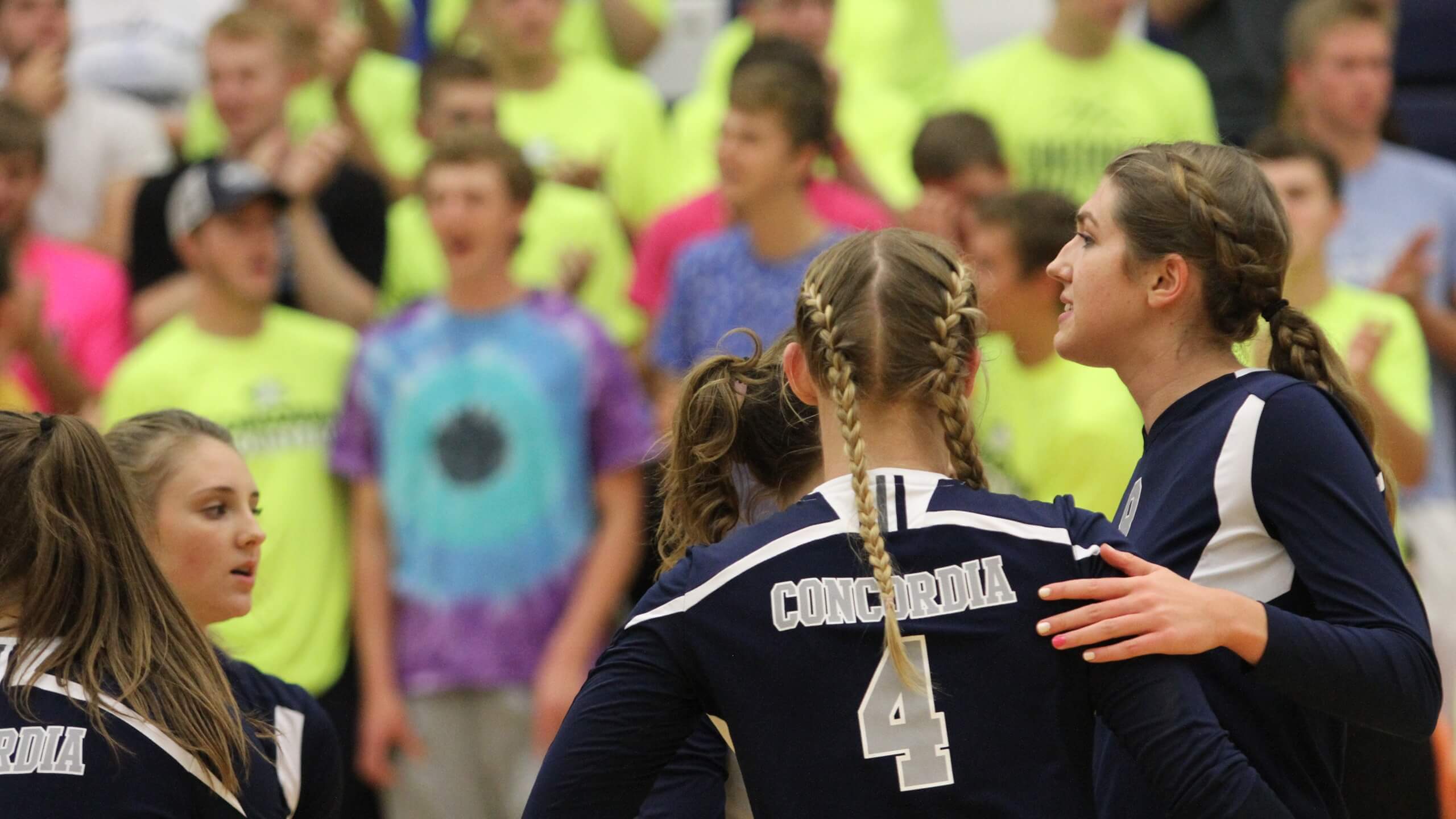 Defending national champs escape Walz with win :: Volleyball ...