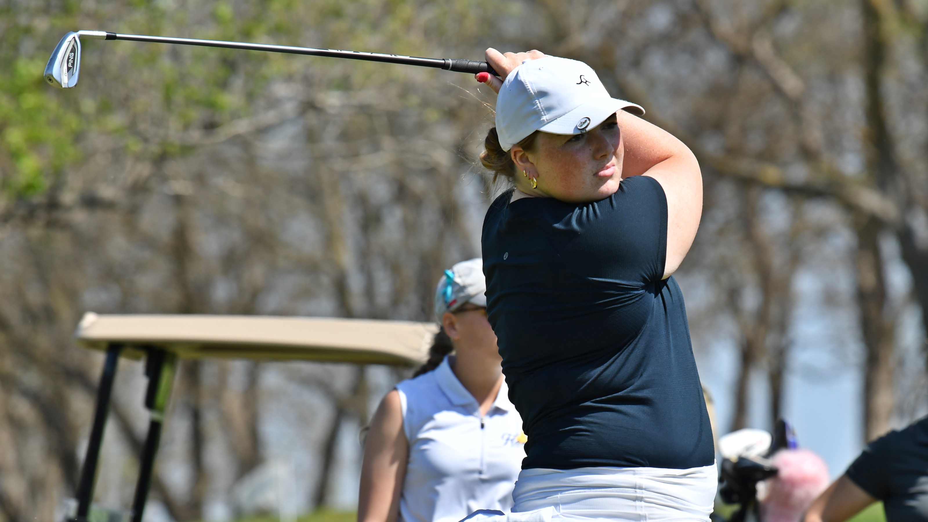Custer shoots second round 80 as Dawgs improve on day two of Battle at ...