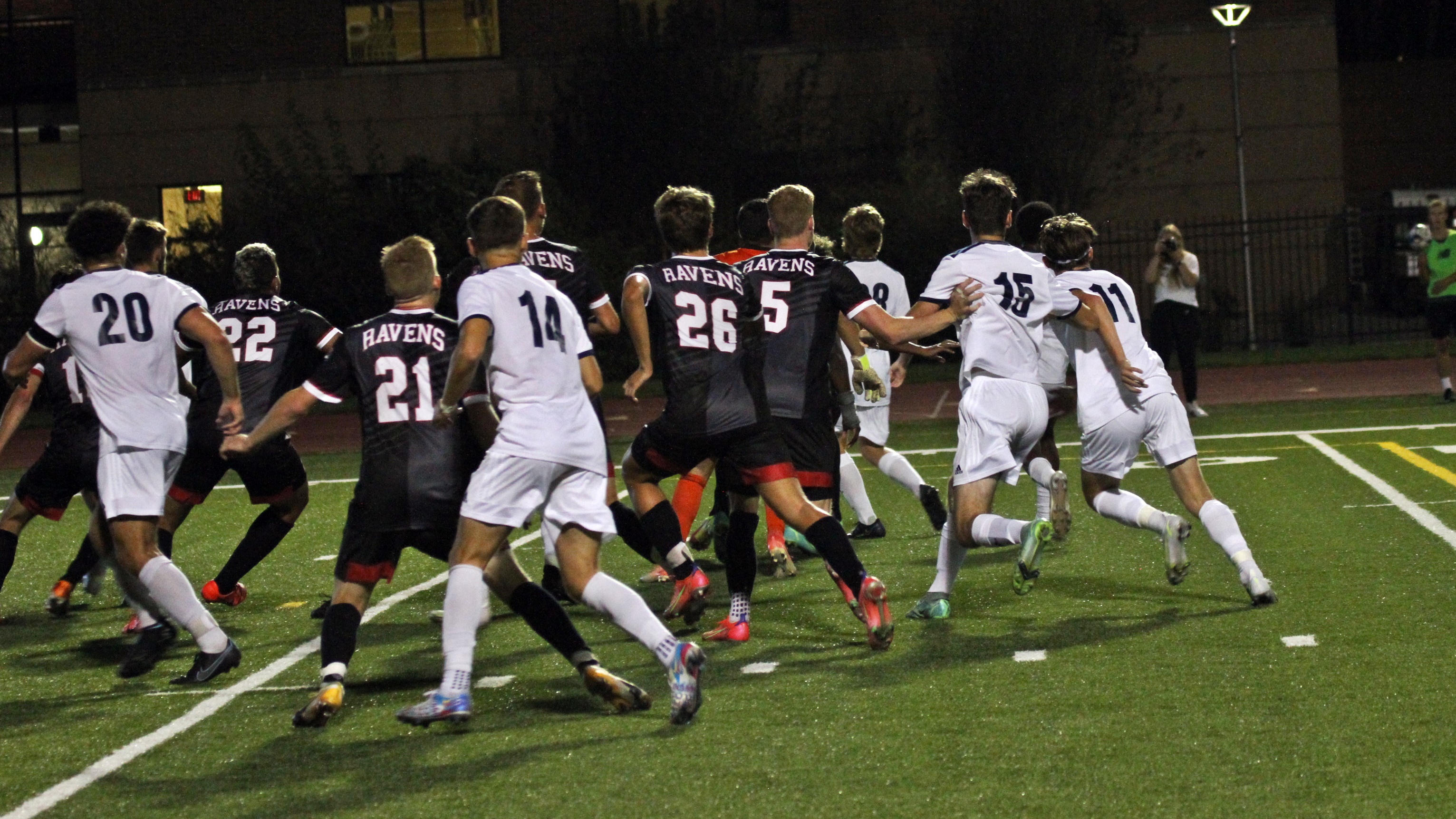 Attempt to avenge spring loss comes up short :: Men's Soccer ...