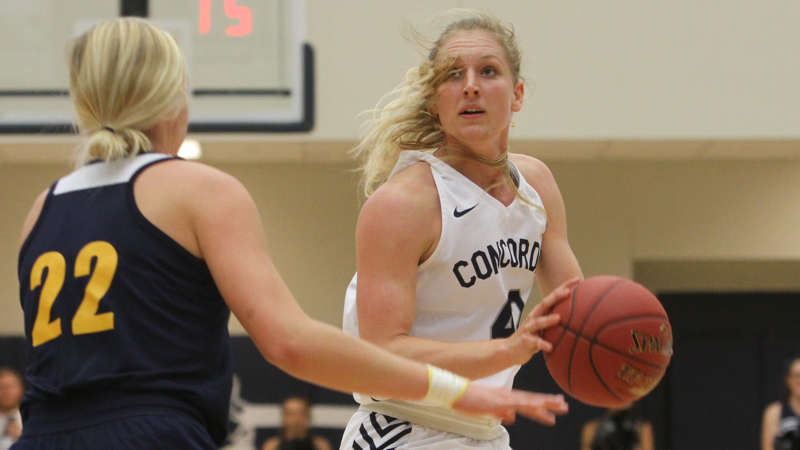 Top-ranked Dawgs force 43 turnovers, pull away from Lancers :: Women's ...