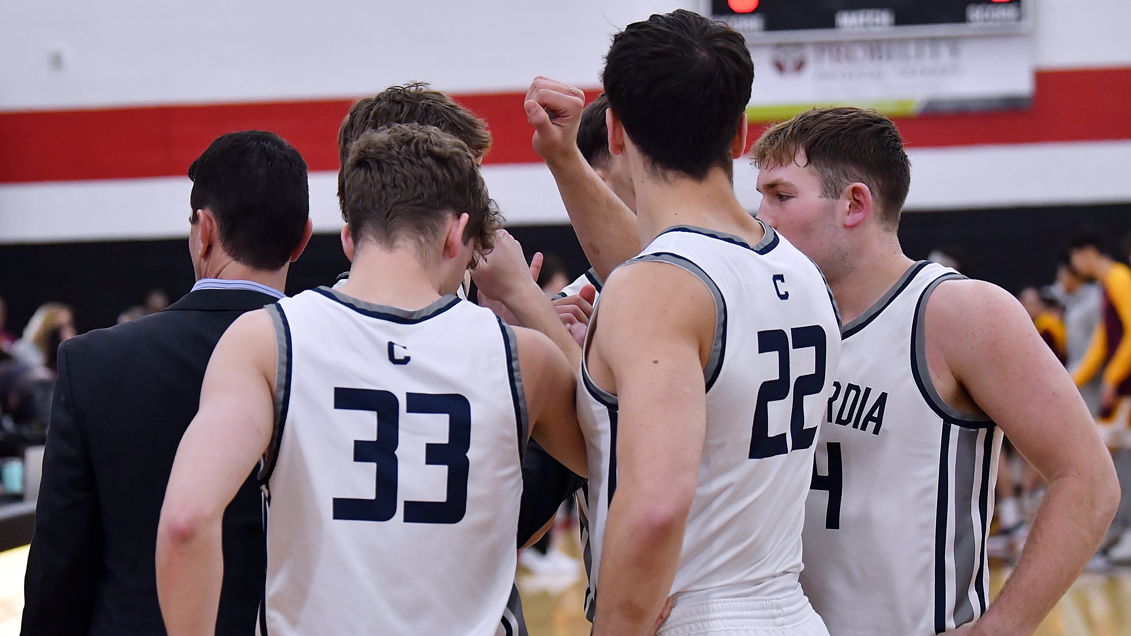 Smith and the Dawgs slam Cougars at CIT :: Men's Basketball ...