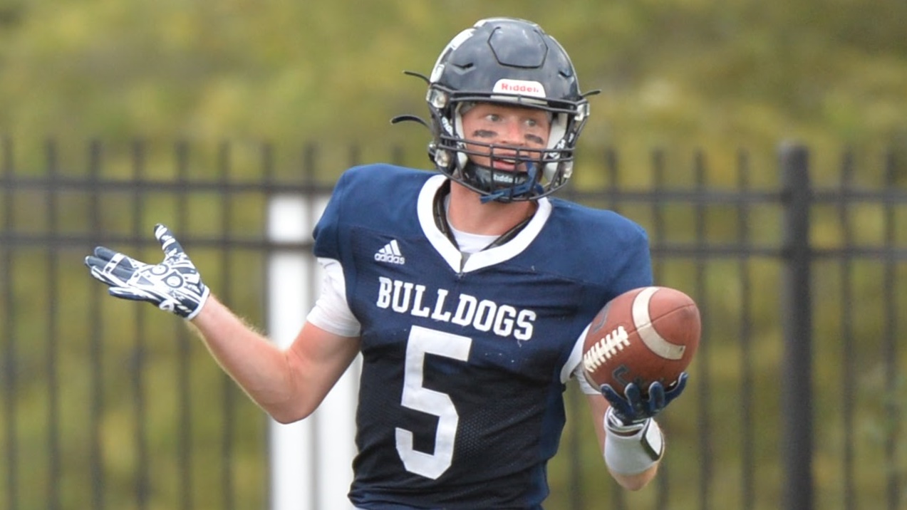 Koehlmoos hauls in three TD receptions, leads Bulldogs to win at DWU ...