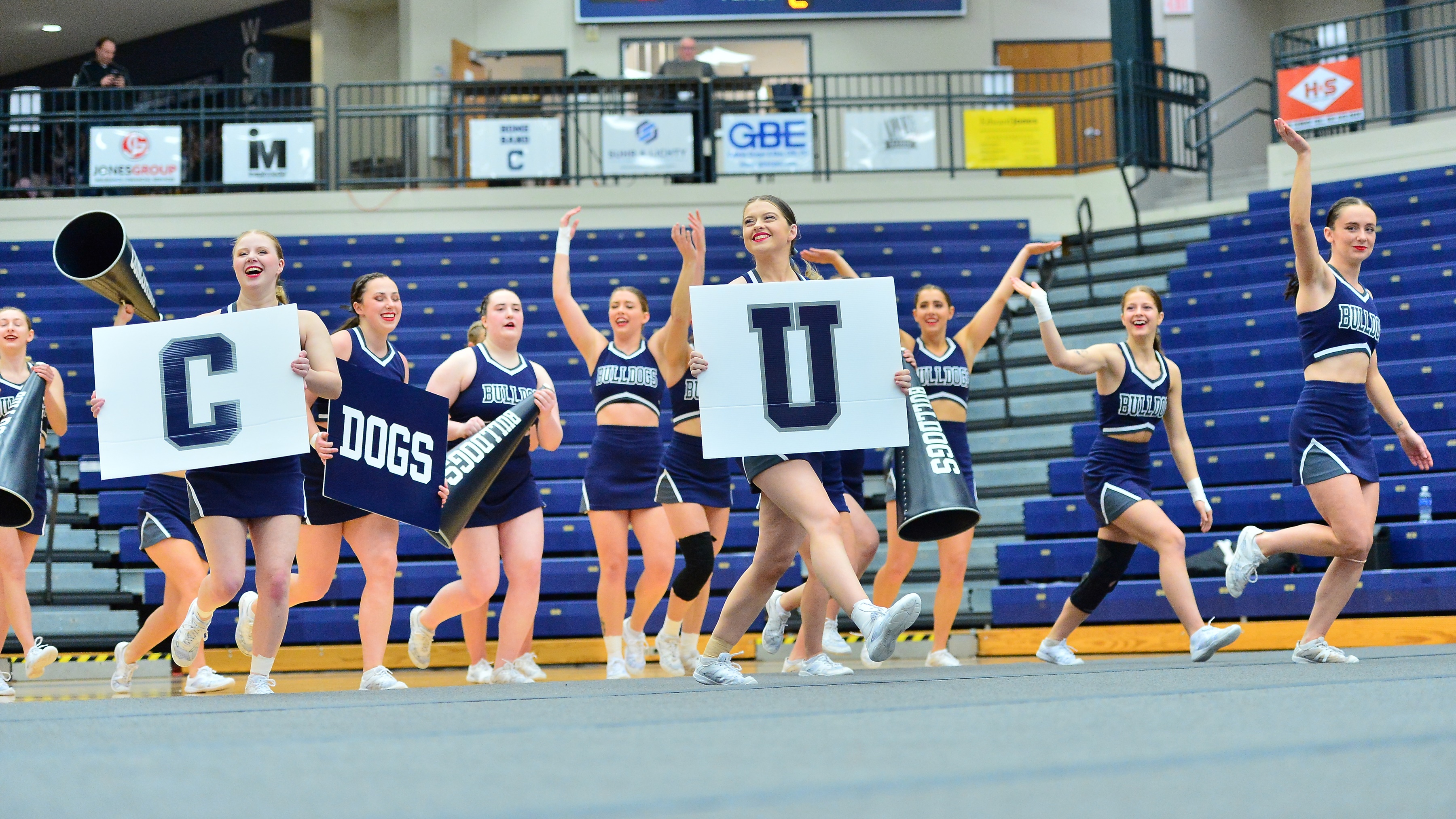 Bulldogs topple school record, place fourth at York Crown Classic ...