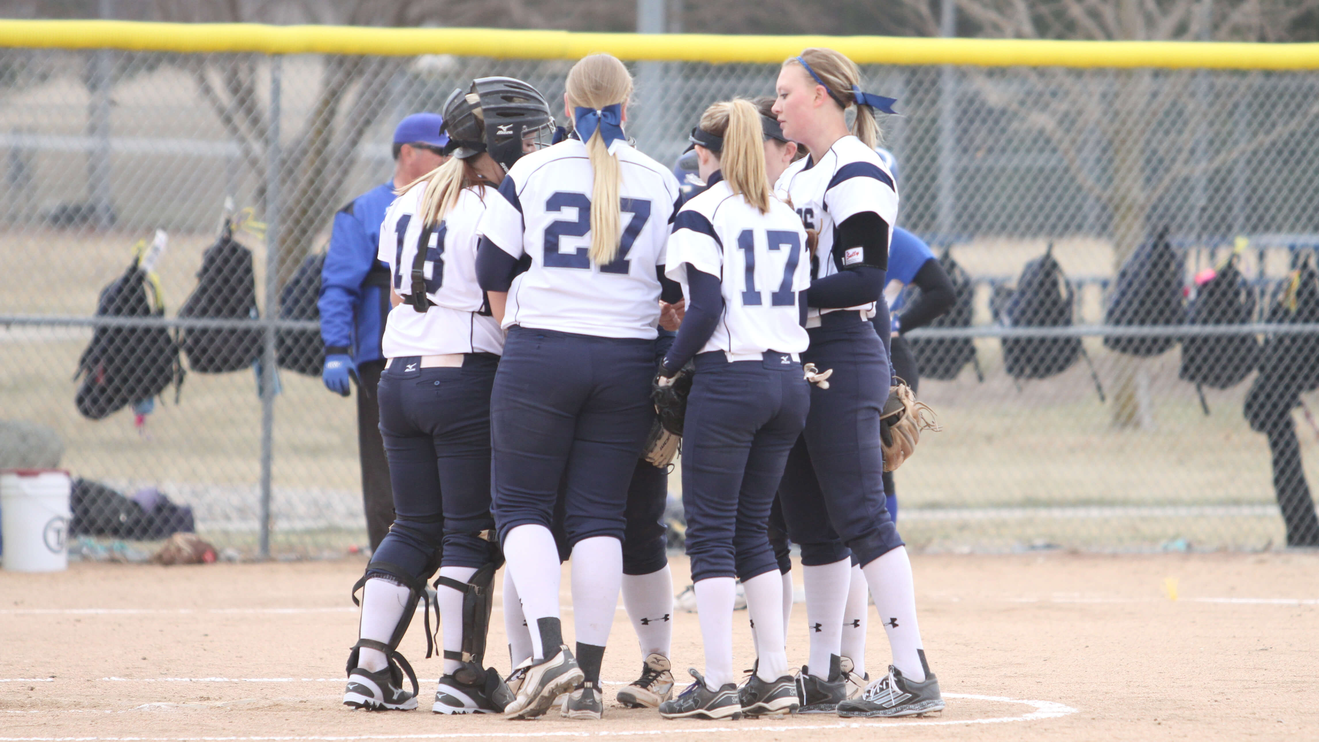 Bulldog softball hopes to make another GPAC tournament run :: Softball ...